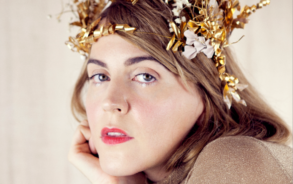 Liv Monaghan • - Poinçon Paris